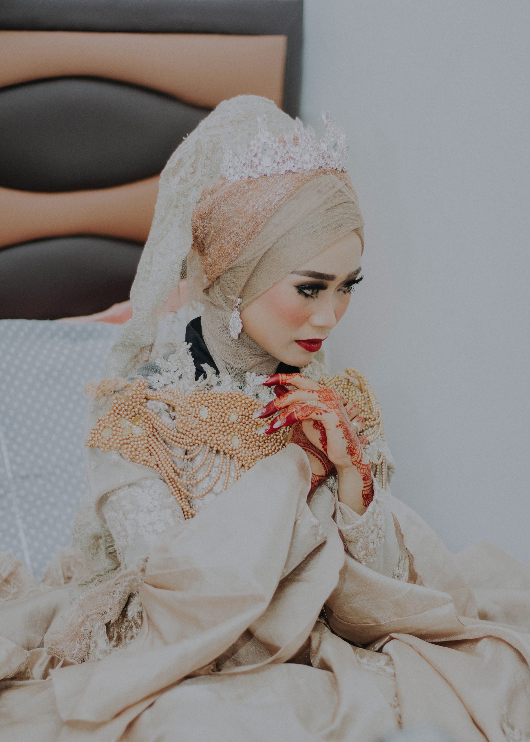 17 Muslim Beauty Influencers You Need to Follow on TikTok - Build the Brand